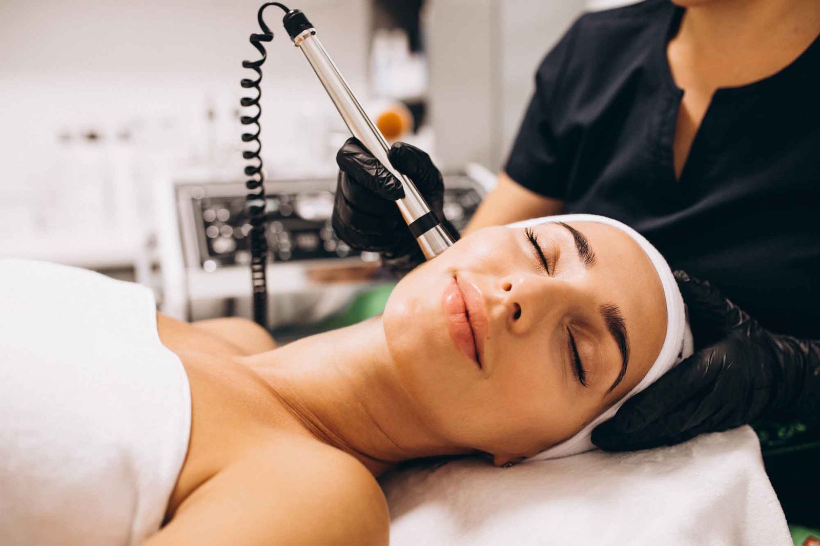 Microdermabrasion - Advanced GloSkin